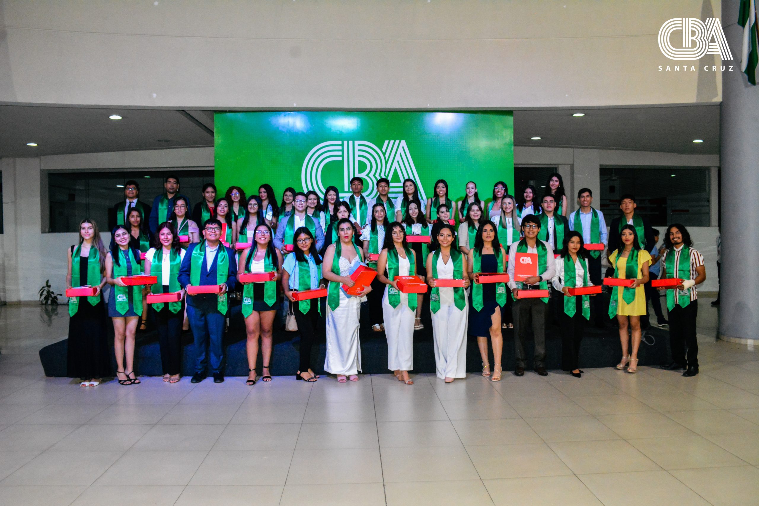 Segunda Graduación del CBA 2024: Más de 70 Estudiantes Culminan con ...