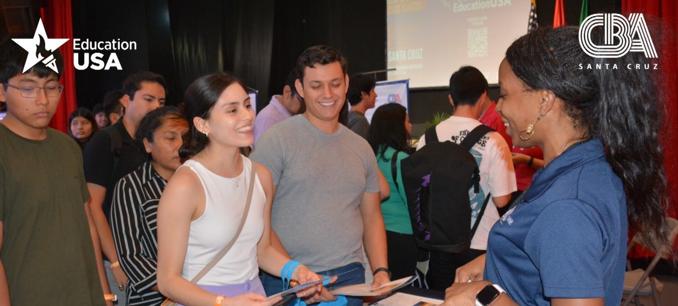 Éxito rotundo en la Feria Anual de EDUCATION USA en el Centro Boliviano ...